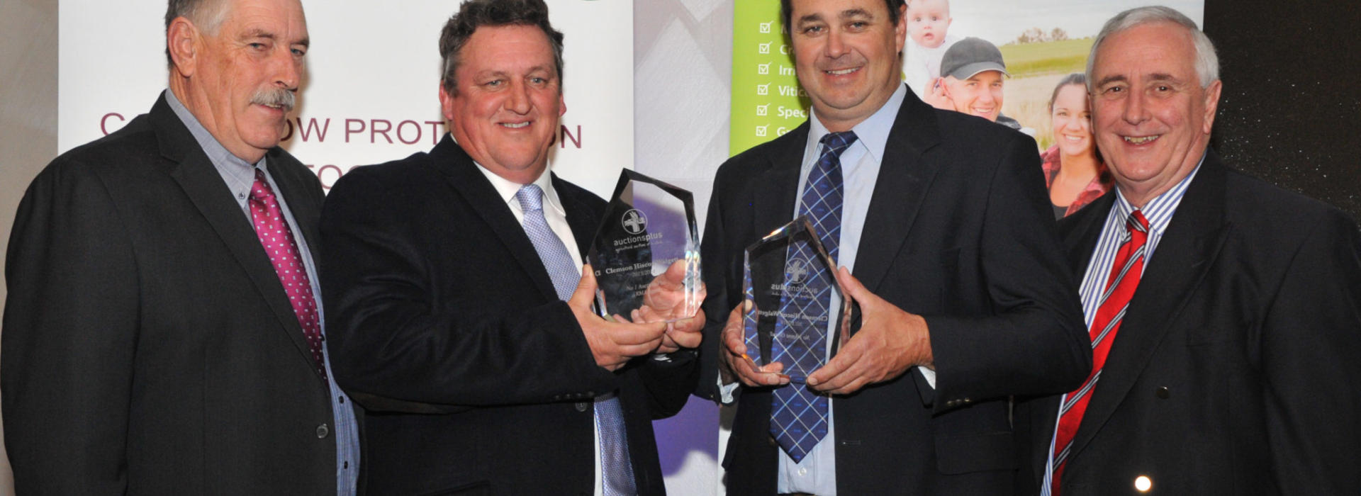 Top honours to Clemson Hiscox at RMA Awards - Te Mania Angus